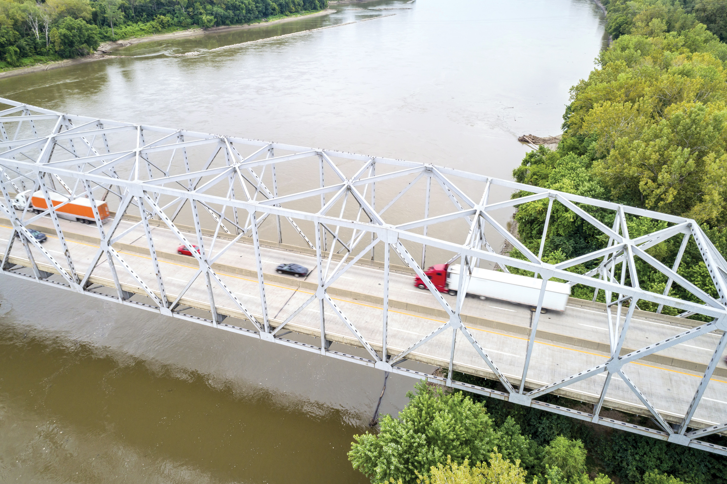 Improving Road and Railway Safety – Research at Nebraska